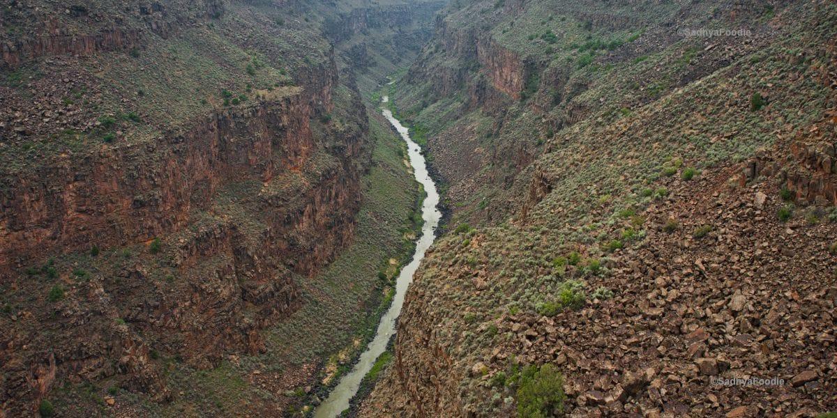 Discovering the Geological Wonders of the Rio Grande Gorge in New Mexico